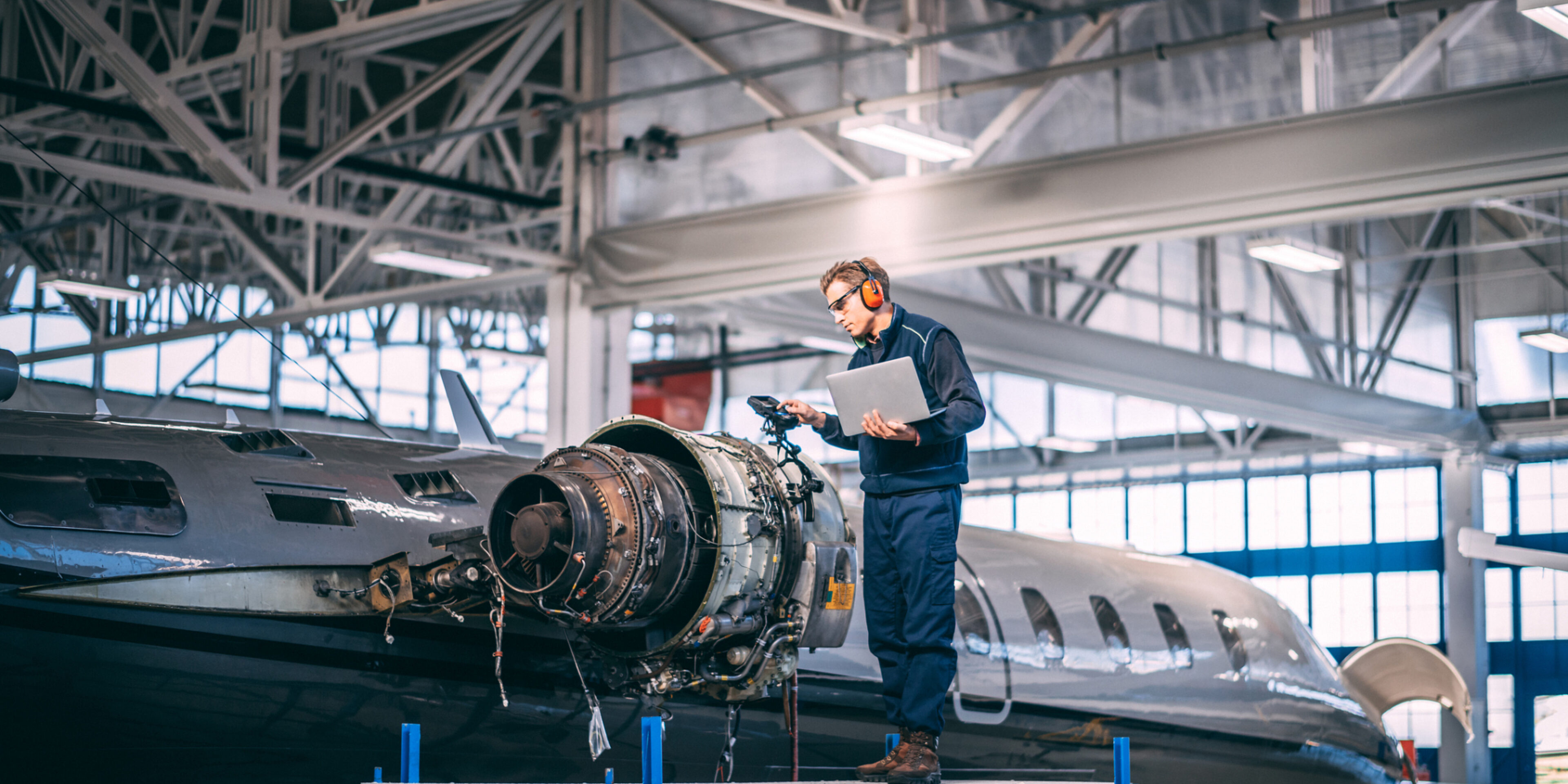 Assessing Material Handling Needs in the Aerospace Industry | Caster ...