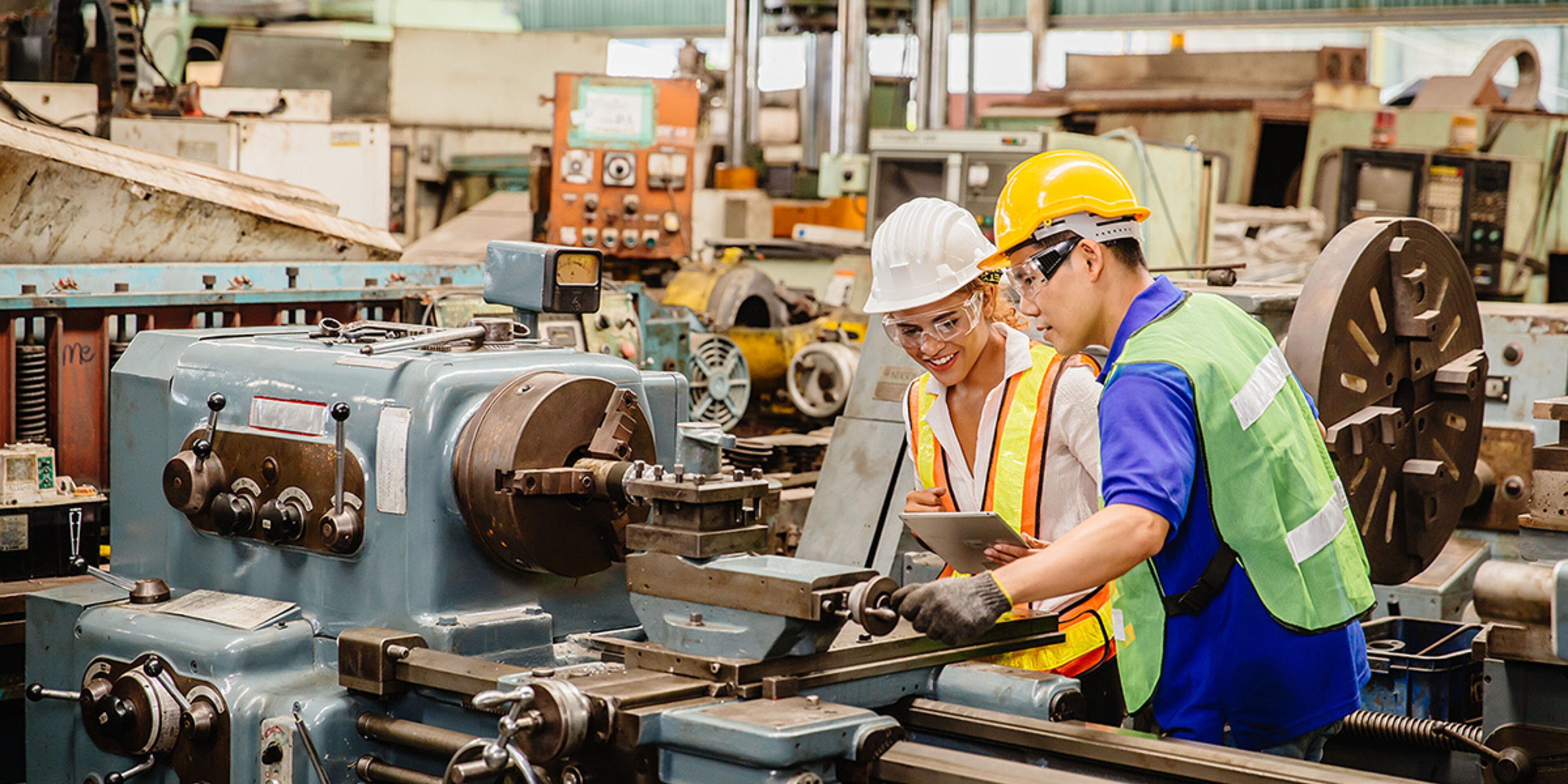 The Importance of Ergonomics in Heavy-Duty Manufacturing Workspaces ...