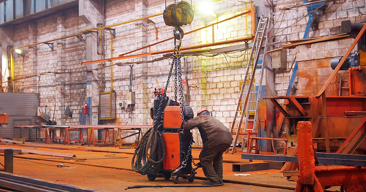 Choosing the Right Casters for Hoists and Floor Cranes | Caster Connection