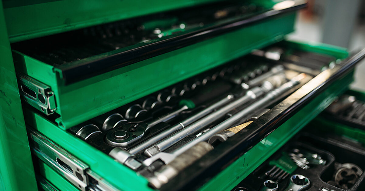 How to Install Casters On Your Rolling Toolbox: Step-by-Step Guide ...